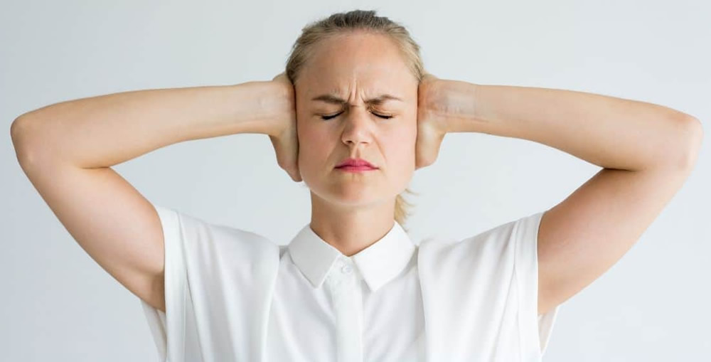 Pierderea auzului – cauze si solutii